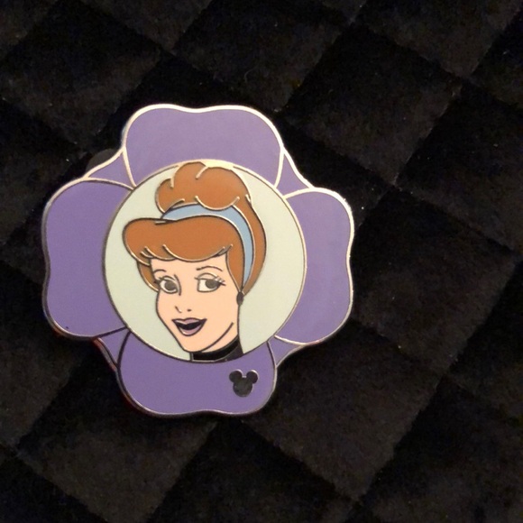 Disney | Jewelry | Authentic Disney Hidden Mickey Pin Pin Is 7 Or 4 ...